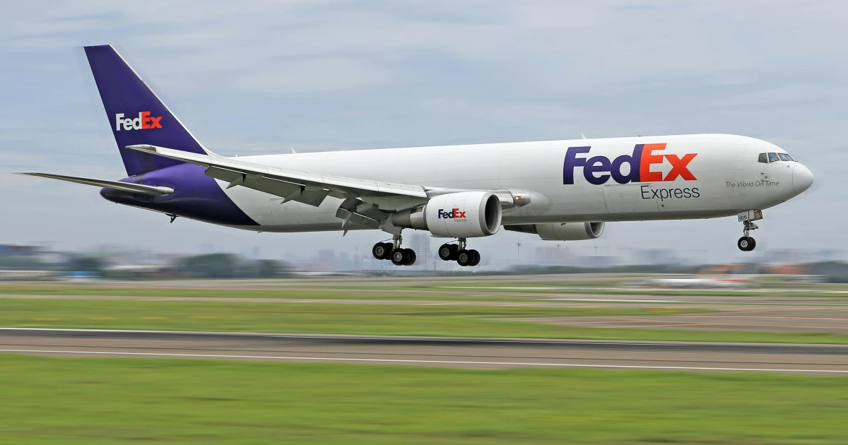 Air Freight Tracking Simplified: Your Guide to Hassle-Free Air Cargo Monitoring - Portcast Blog